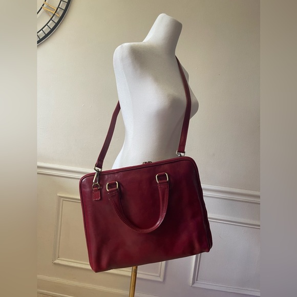Vera Pelle | Bags | Vera Pelle Red Leather Crossbody Folio Made In ...
